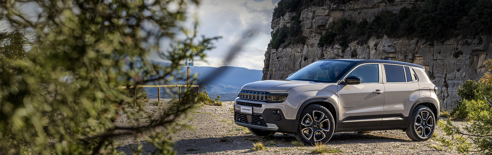 Officiële Jeep® Website - Suv, Crossover en 4X4 ׀ Jeep® BE