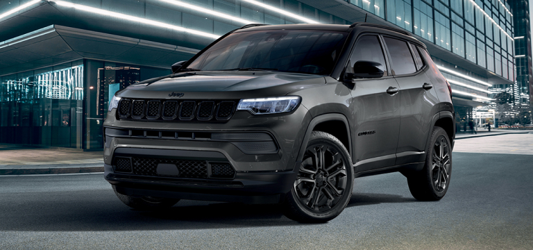 Ontdek de nieuwe Jeep® Compass Night Eagle | Jeep® BE